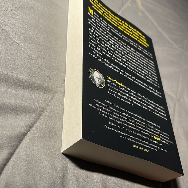 Table for Two ARC by Amor Towles, Paperback | Pangobooks