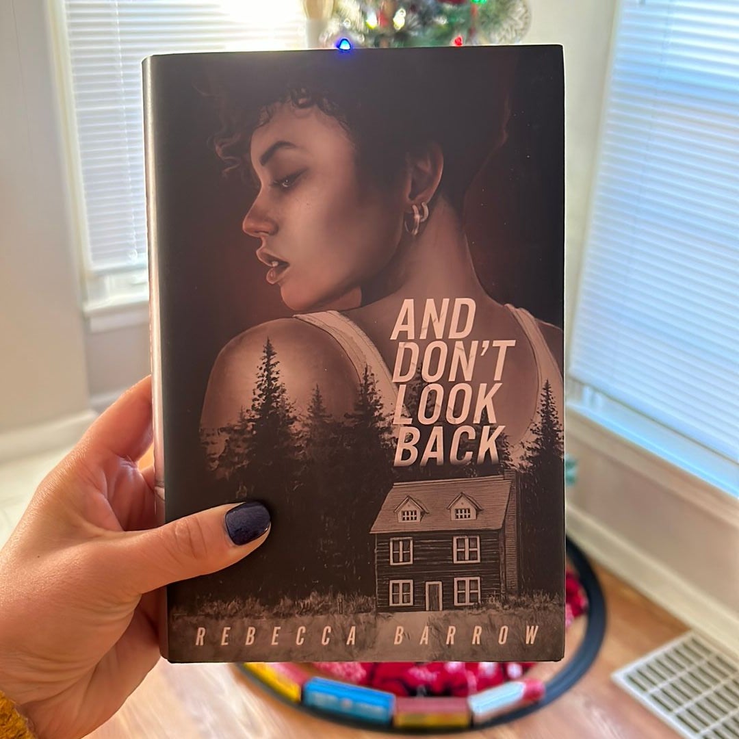 And Don't Look Back by Rebecca Barrow, Hardcover | Pangobooks