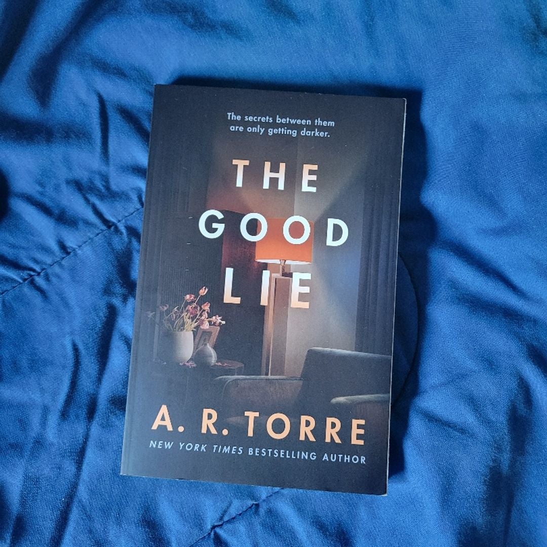 The Good Lie by A. R. Torre, Paperback | Pangobooks