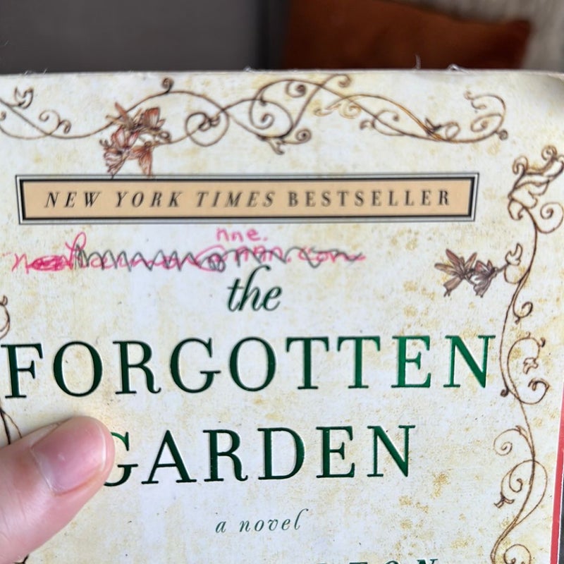 The Forgotten Garden by Kate Morton