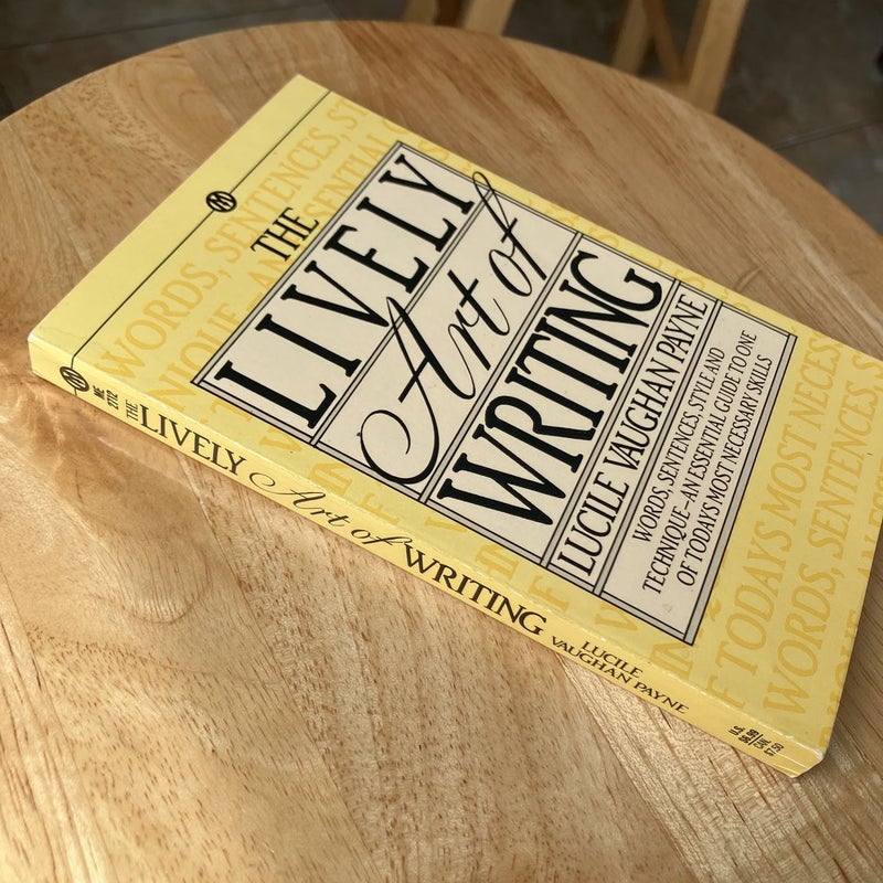 The Lively Art of Writing by Lucile Vaughan Payne, Paperback | Pangobooks