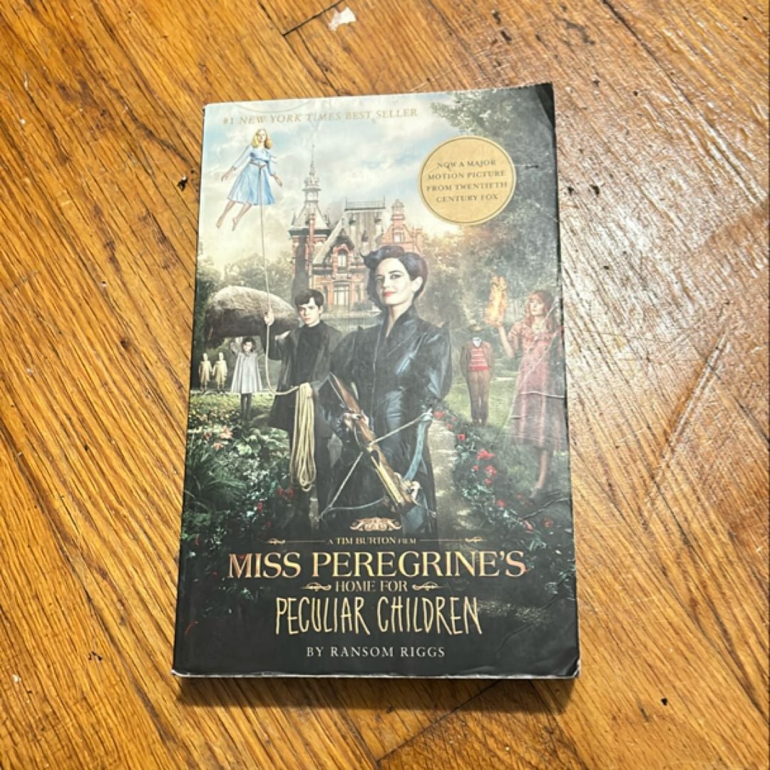 Miss Peregrines Home For Peculiar Children by Ransom Riggs, Paperback ...
