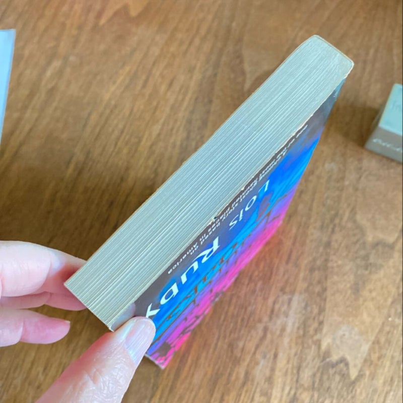 The Secret of Laurel Oaks by Lois Ruby