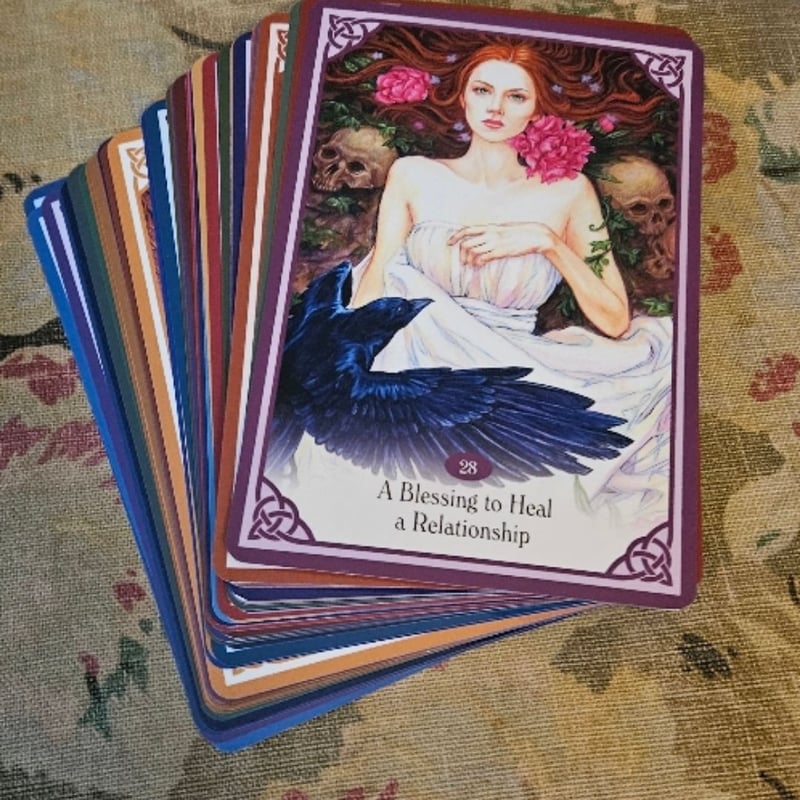 Blessed Be oracle cards by Lucy Cavendish, Paperback | Pangobooks