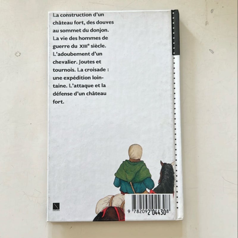 Châteaux Forts et Chevaliers by Philippe Brochard , Hardcover | Pangobooks