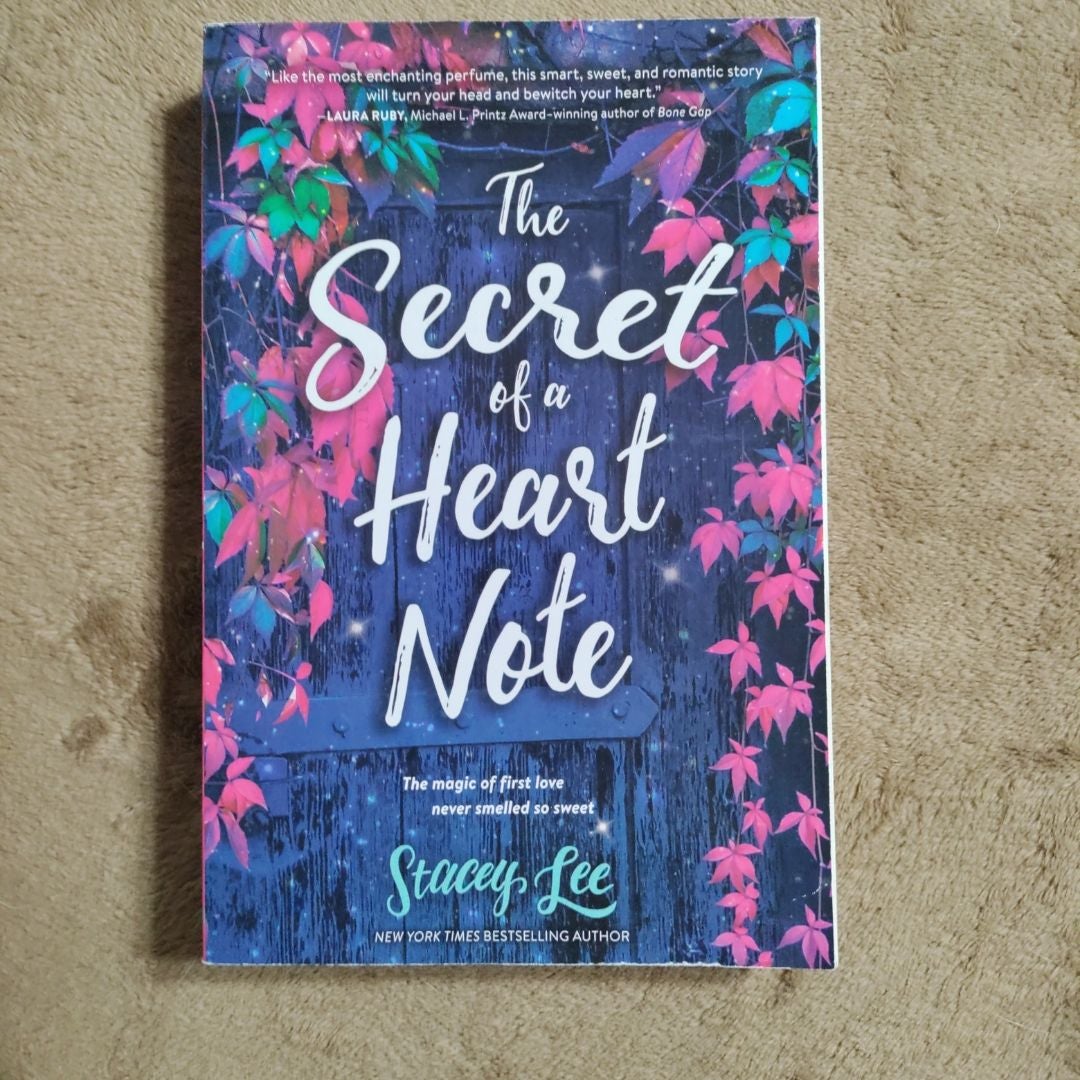 The Secret of a Heart Note by Stacey Lee