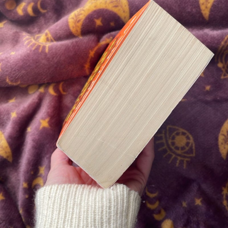 A Court of Silver Flames by Sarah J. Maas, Paperback | Pangobooks