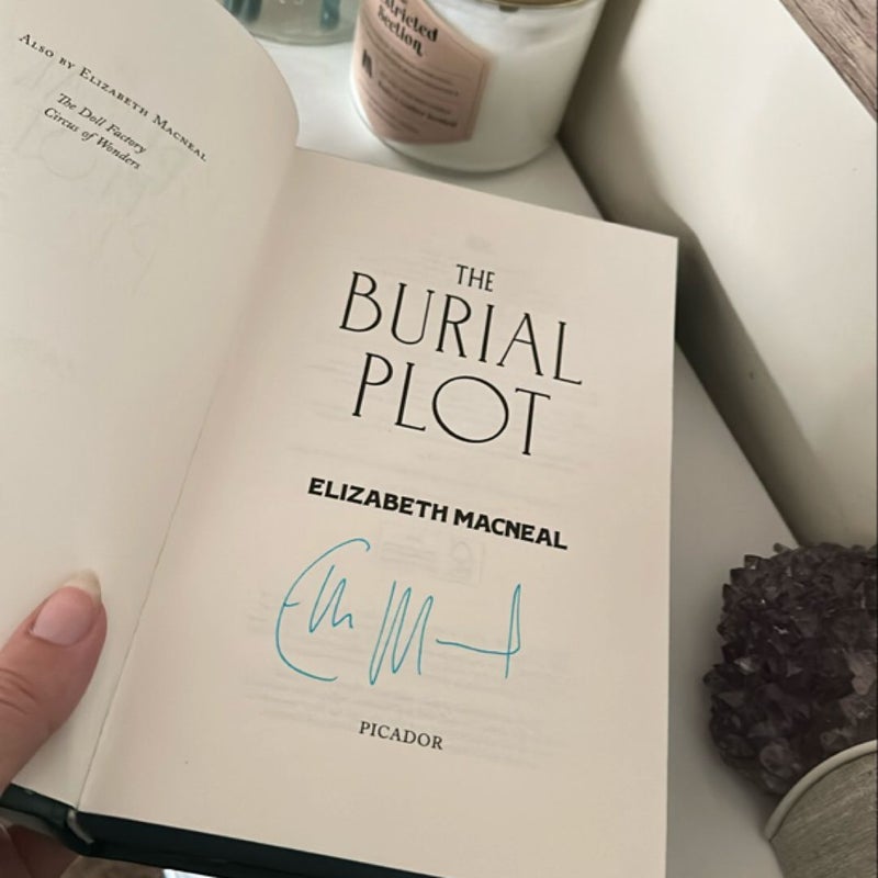 The Burial Plot by Elizabeth Macneal