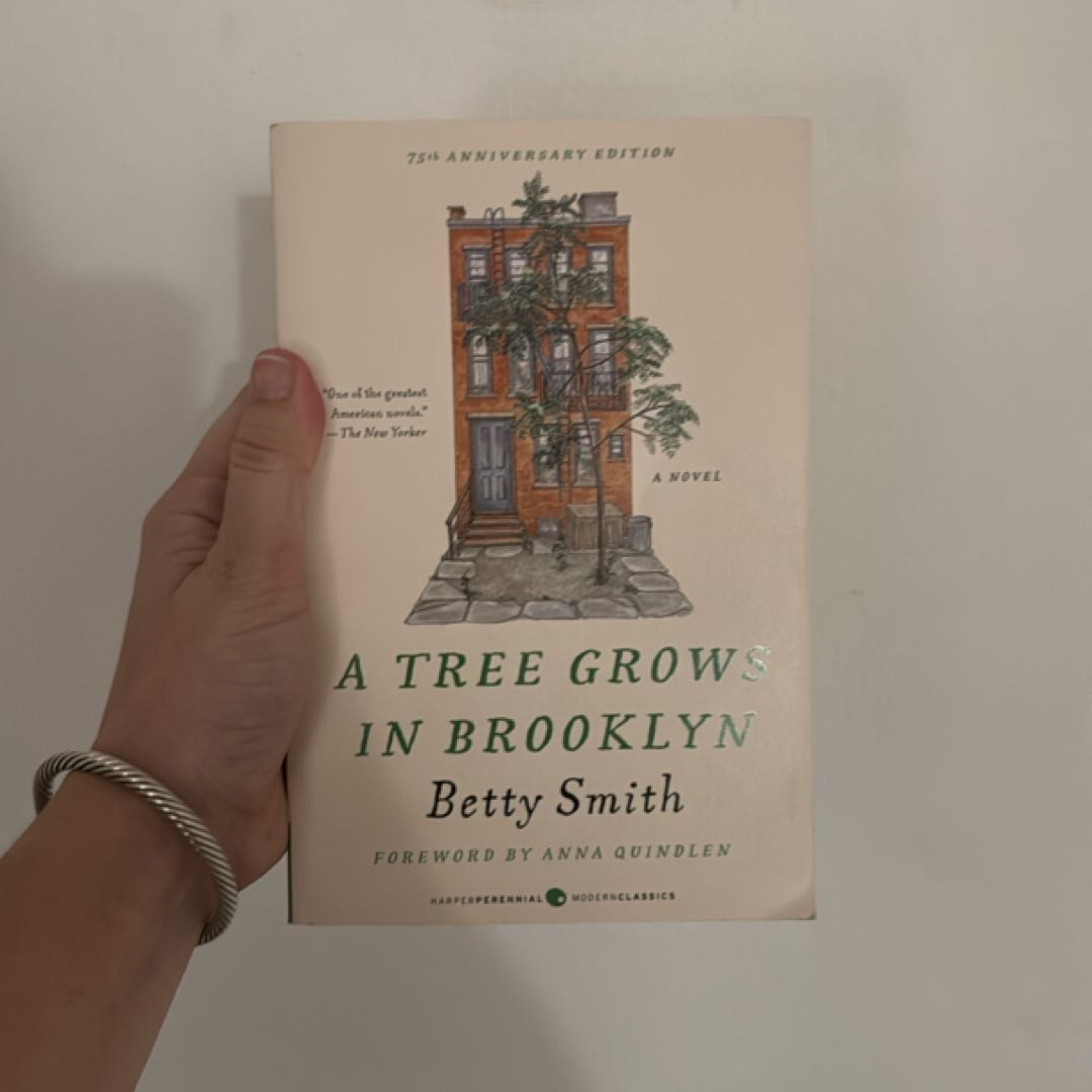 A Tree Grows in Brooklyn by Betty Smith, Paperback | Pangobooks