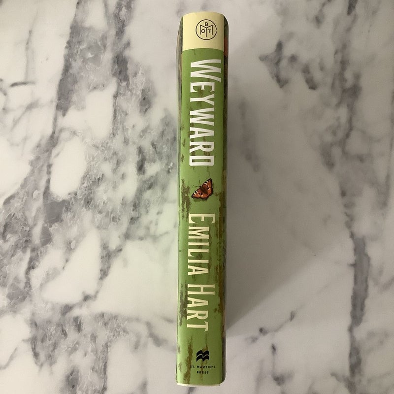 Weyward by Emilia Hart, Hardcover | Pangobooks
