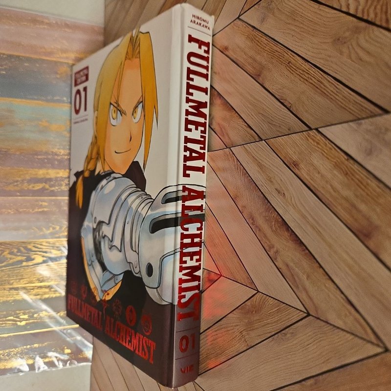 Fullmetal Alchemist: Fullmetal Edition, Vol. 1 by Hiromu Arakawa