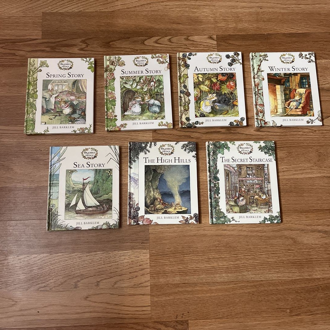 Spring Story (Brambly Hedge) by Jill Barklem