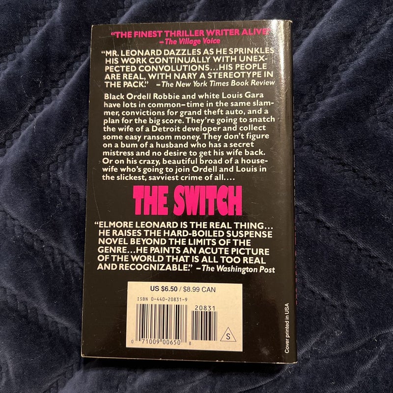 The Switch by Elmore Leonard , Paperback | Pangobooks