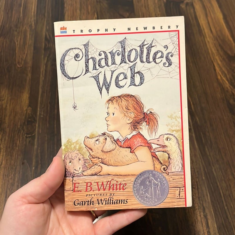 charlottes web by e.b. white, Paperback | Pangobooks