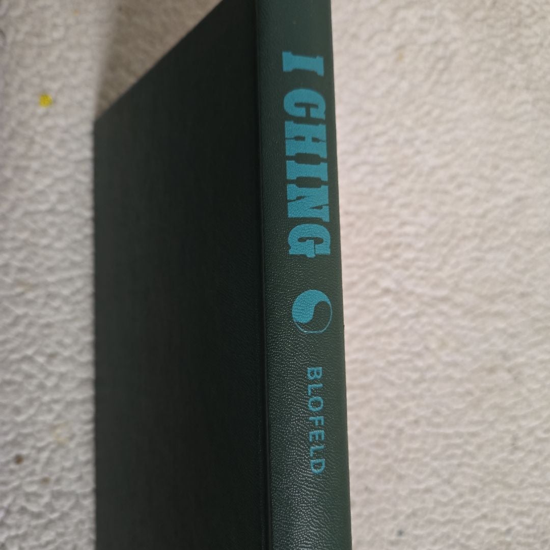 I Ching by John Blofeld, Hardcover | Pangobooks