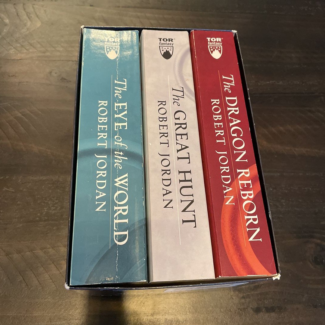 Wheel of Time Premium Boxed Set I by Robert Jordan, Paperback | Pangobooks