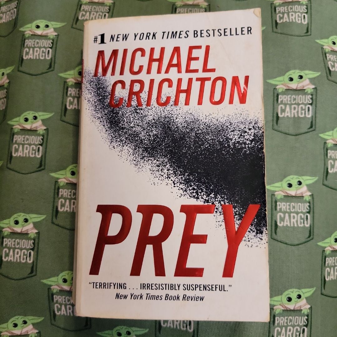 Prey by Michael Crichton, Paperback | Pangobooks