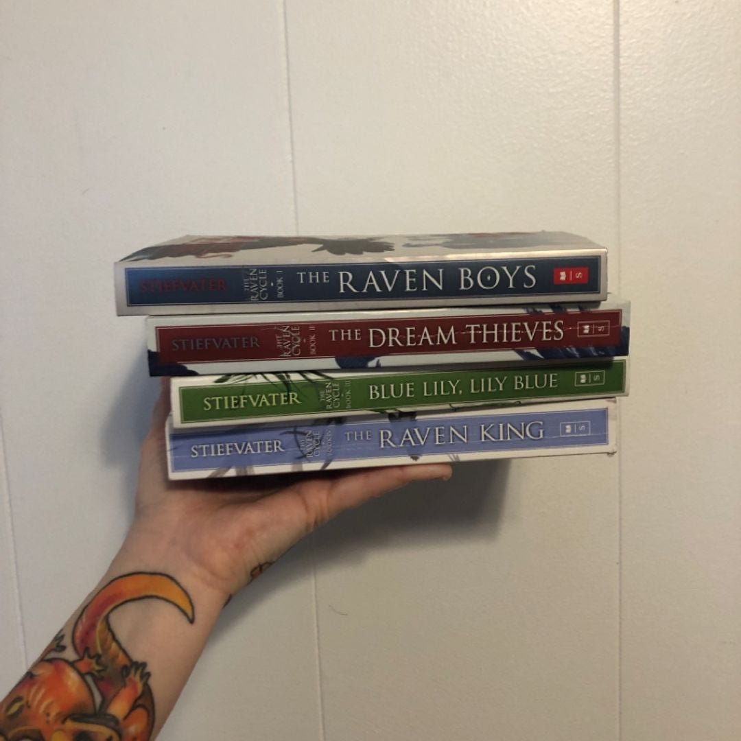 The Raven Cycle by Maggie Stiefvater, Paperback | Pangobooks