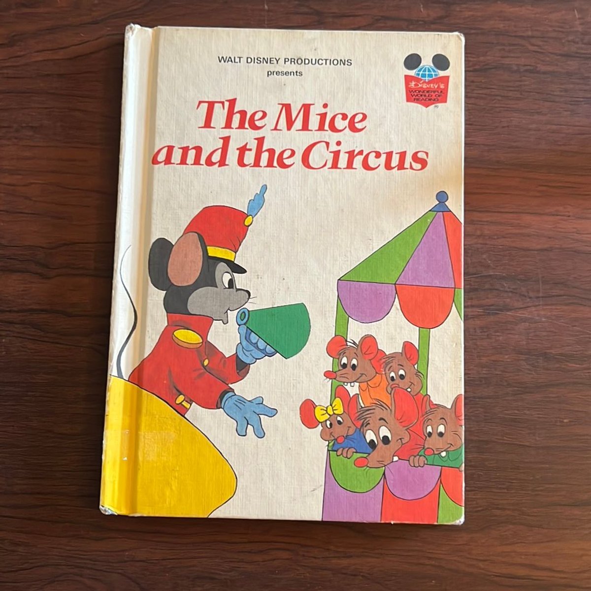 The Mice and the Circus by Disney Book Club Staff