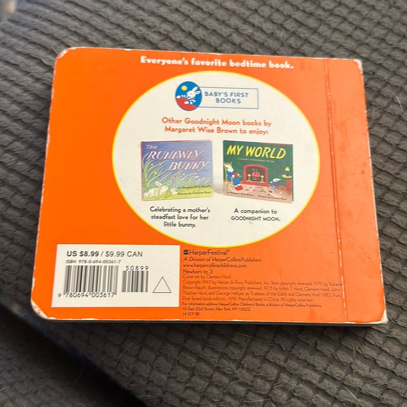 Goodnight Moon by Margaret Wise Brown, Hardcover | Pangobooks