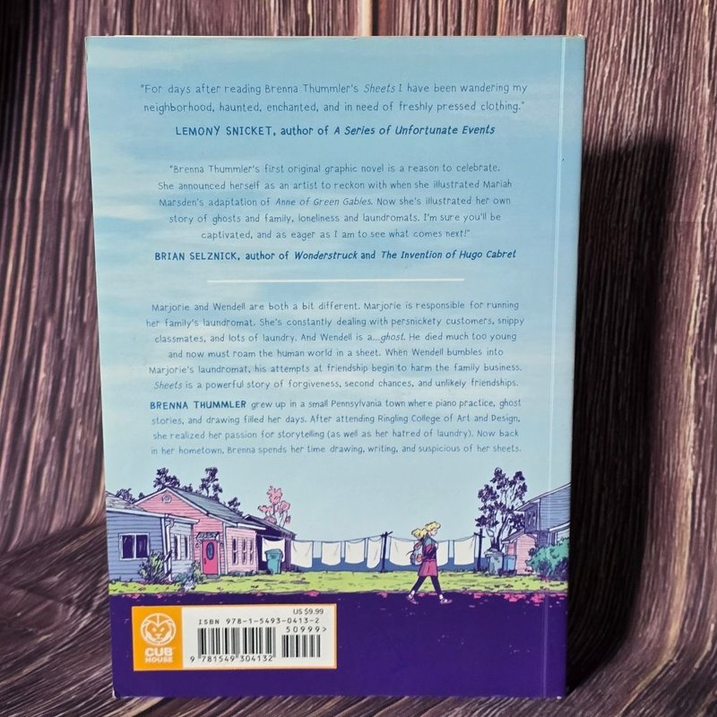 Sheets by Brenna Thummler, Paperback | Pangobooks