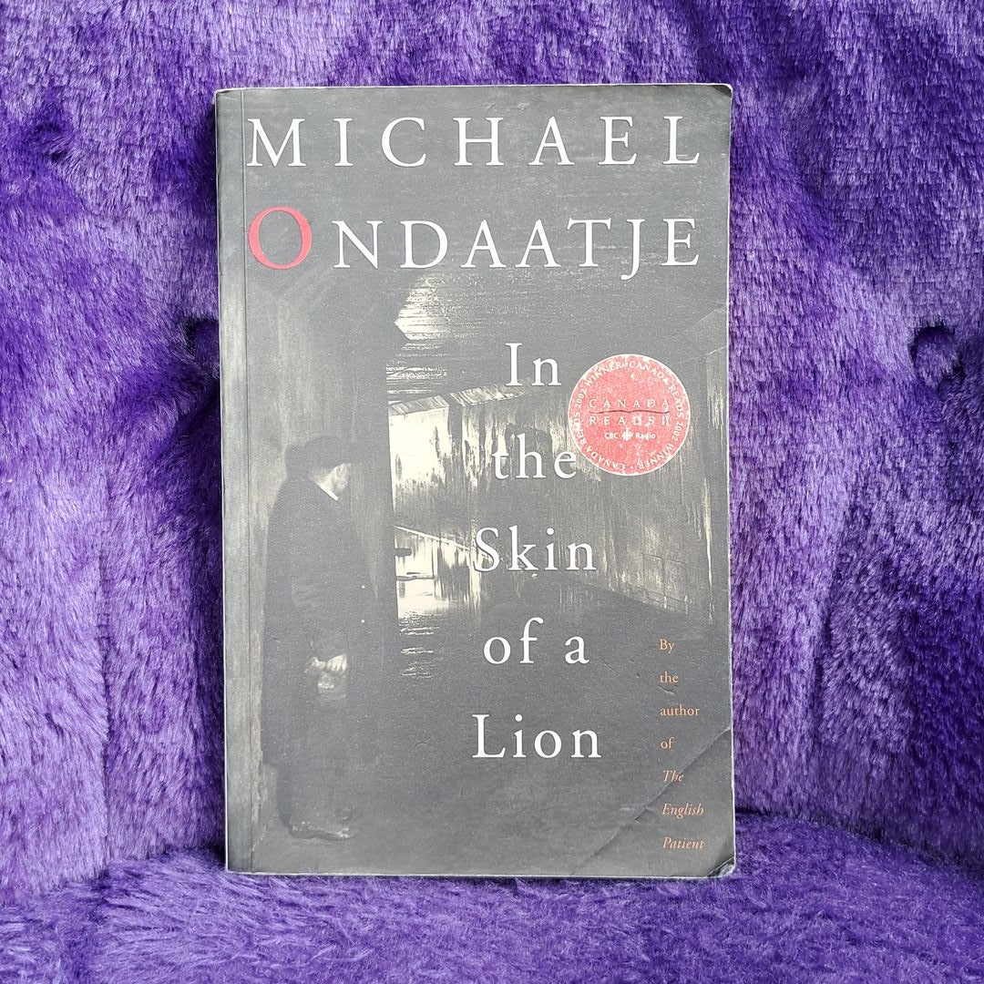 In the Skin of a Lion by Michael Ondaatje, Paperback | Pangobooks