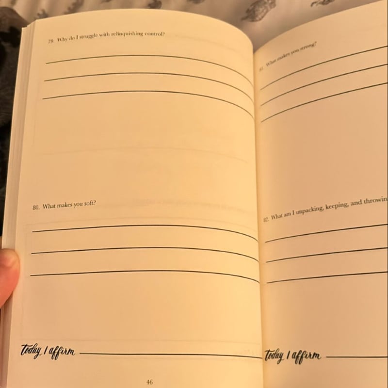 Today I Affirm journal by Alexandra Elle, Paperback | Pangobooks