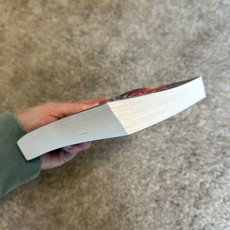 Radiant Sin by Katee Robert, Paperback | Pangobooks