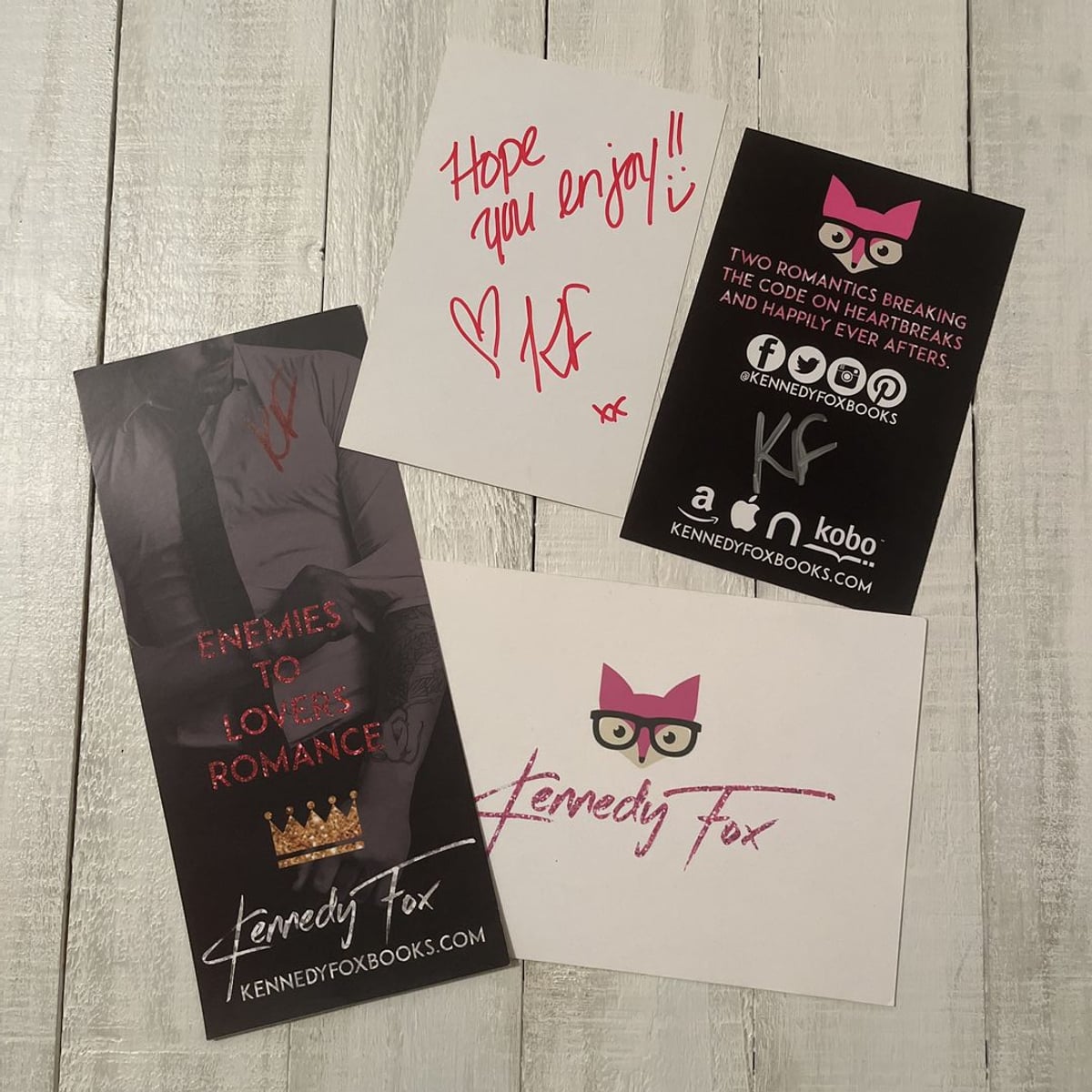 Kennedy Fox Merch *signed* by Kennedy Fox, Paperback | Pangobooks