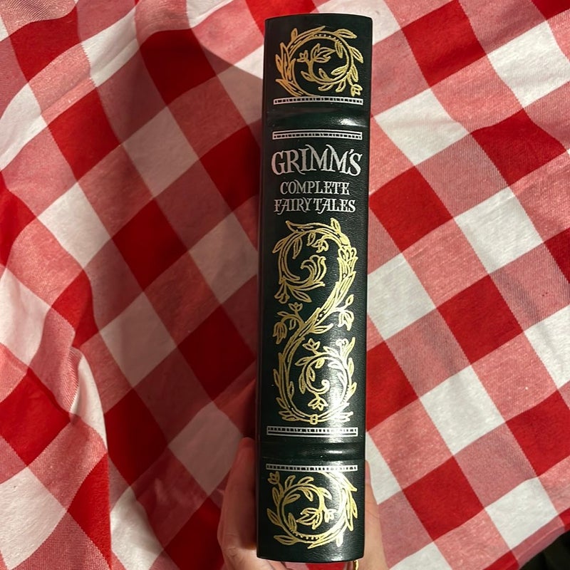 Grimms complete fairy tales by The Grimm brothers , Hardcover | Pangobooks