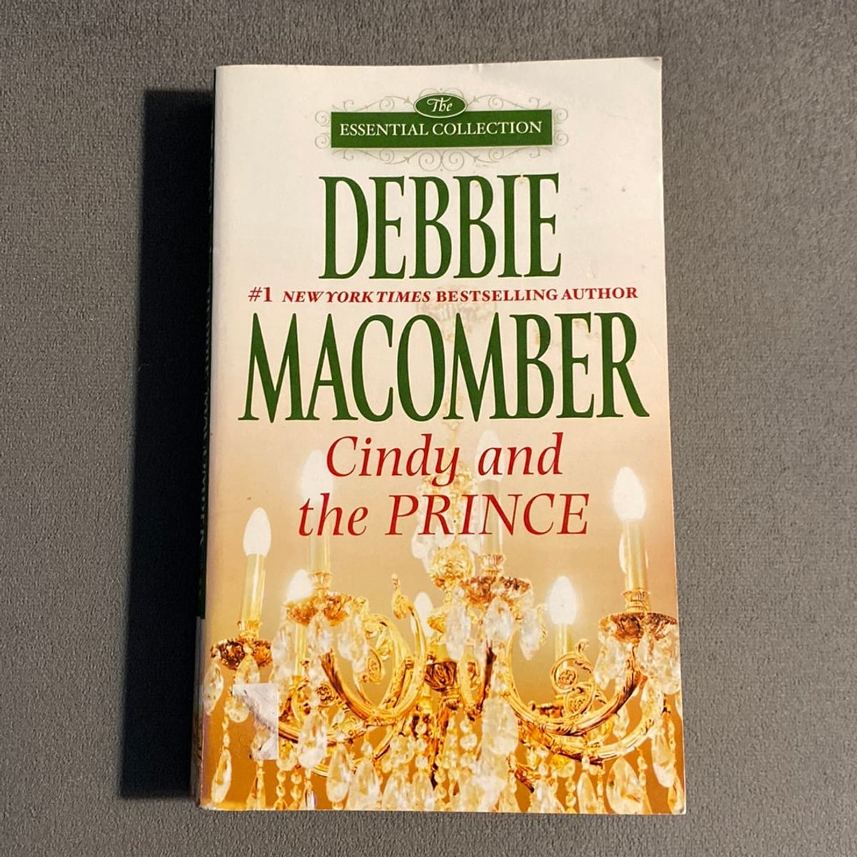 Cindy And The Prince by Debbie Macomber, Paperback | Pangobooks