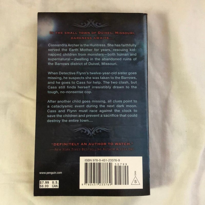 Viper Moon by Lee Roland, Paperback | Pangobooks