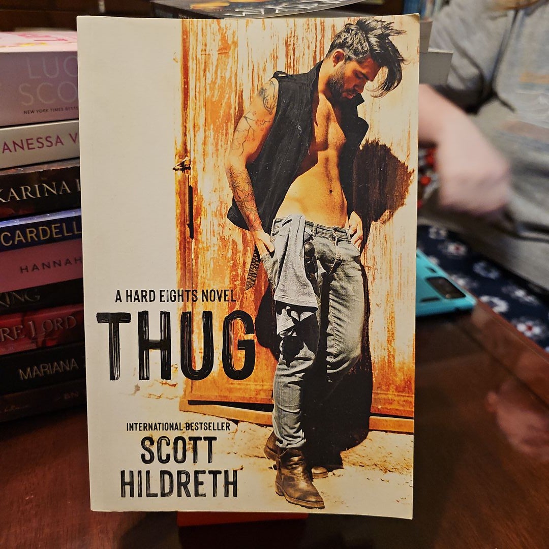Thug by Scott Hildreth, Paperback | Pangobooks