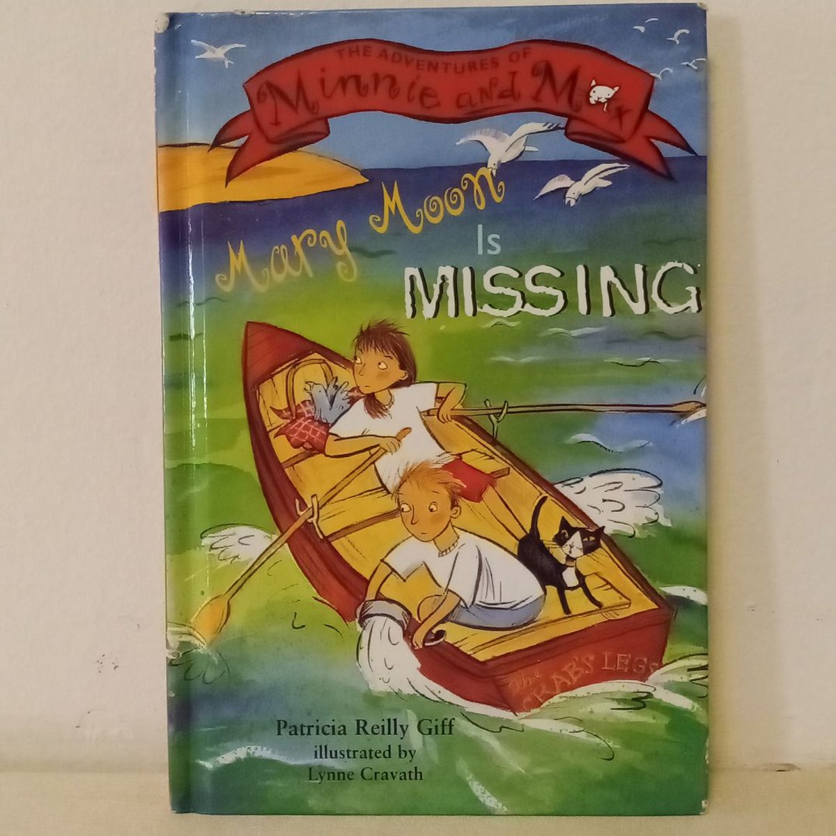 Mary Moon Is Missing by Patricia Reilly Giff