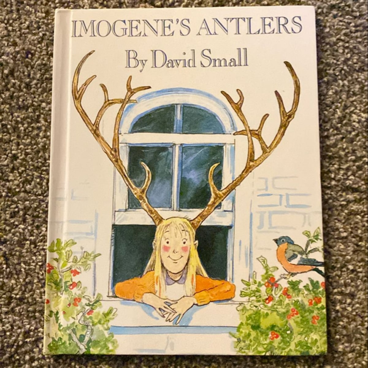 Imogene’s antlers by David Small , Paperback | Pangobooks