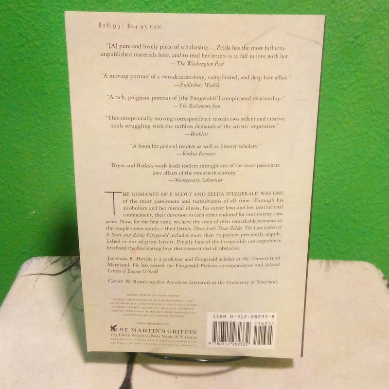 Dear Scott, Dearest Zelda by Eleanor Lanahan, Paperback | Pangobooks