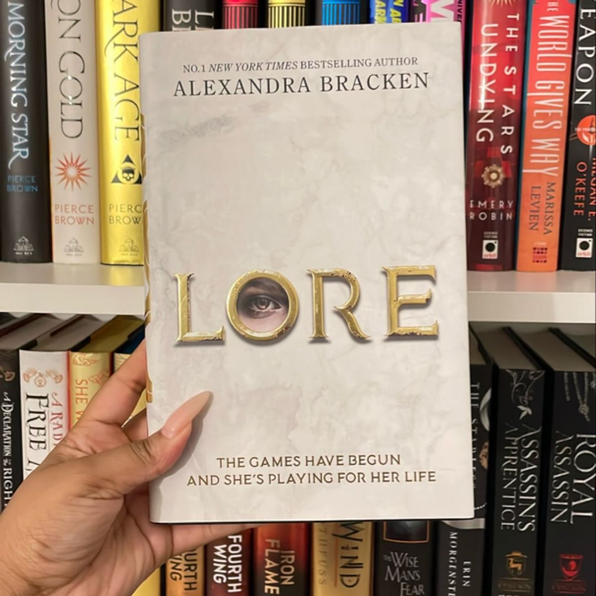 Lore Fairyloot by Alexandra Bracken, Hardcover | Pangobooks