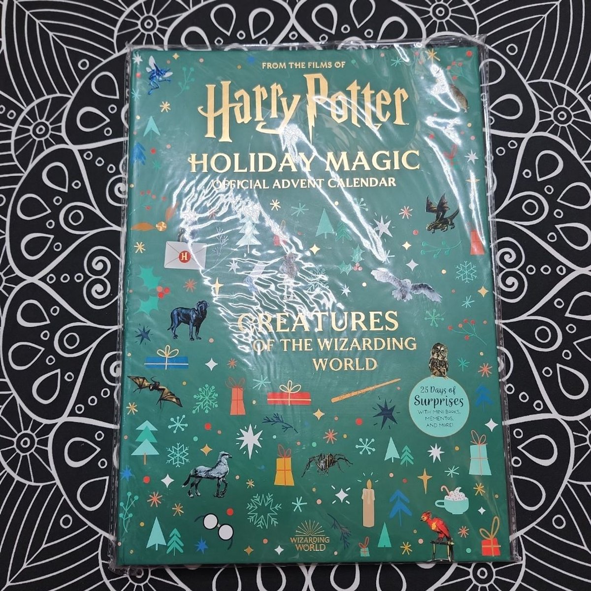 Harry Potter Holiday Magic: Official Advent Calendar by Insight Insight ...