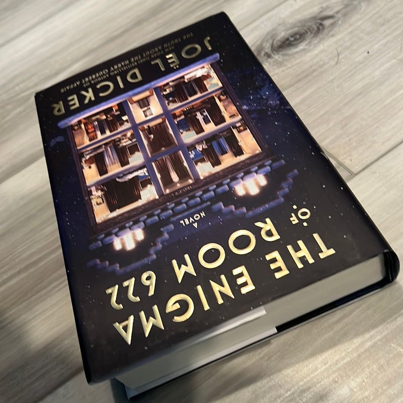 The Enigma of Room 622 by Joël Dicker, Hardcover | Pangobooks