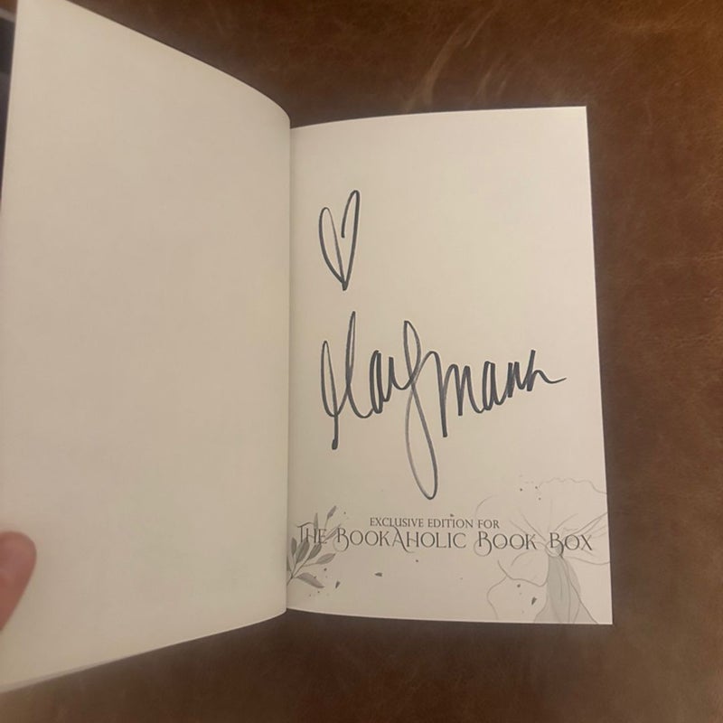 The Intern signed special edition bookahlic bo by Marni Mann , Hardcover | Pangobooks