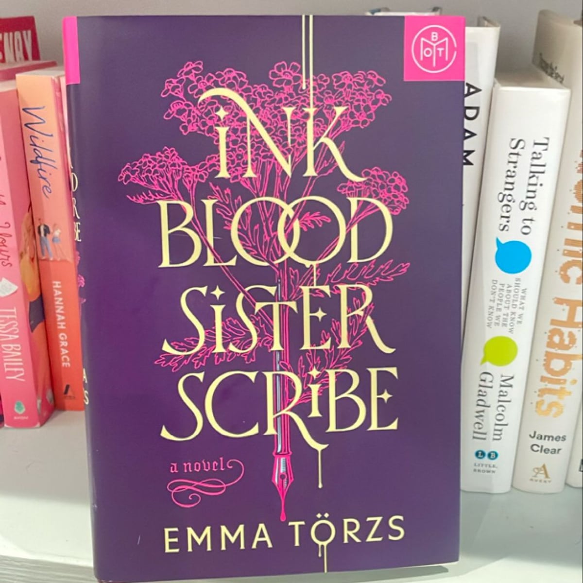 Ink Blood Sister Scribe by Emma Törzs, Hardcover | Pangobooks