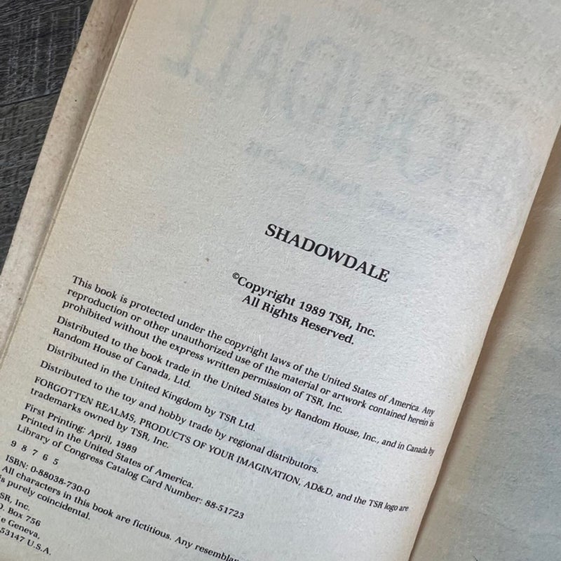Shadowdale -Forgotten Realms by Richard Awlinson, Paperback | Pangobooks