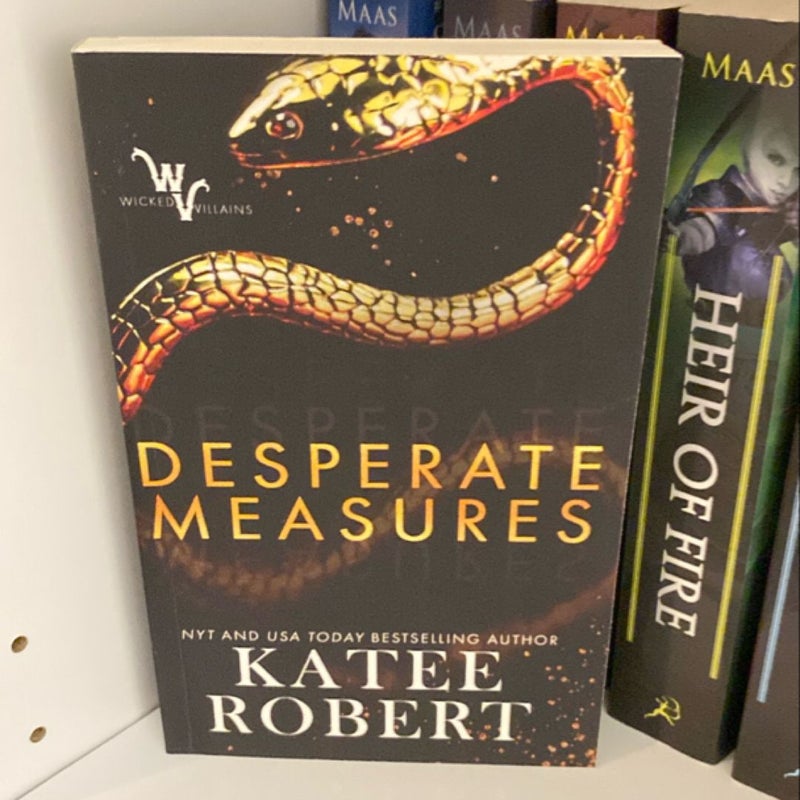 Katee Robert bundle by Katee Robert, Paperback | Pangobooks