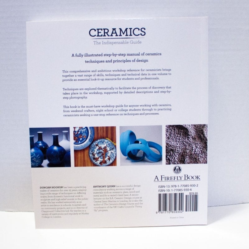 Ceramics by Duncan Hooson, Paperback | Pangobooks
