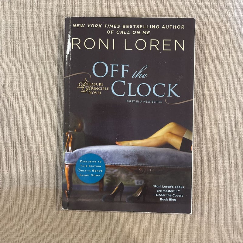 Off the Clock by Roni Loren, Paperback | Pangobooks