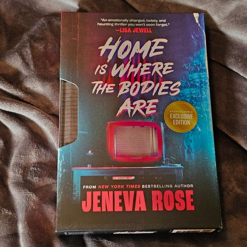 Home is Where the Bodies Are (BN Special Edition) by Jeneva Rose, Hardcover | Pangobooks