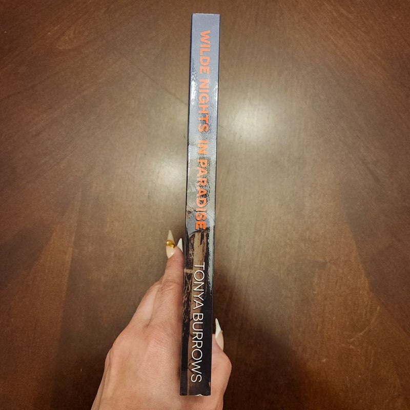 Wilde Nights in Paradise by Tonya Burrows, Paperback | Pangobooks