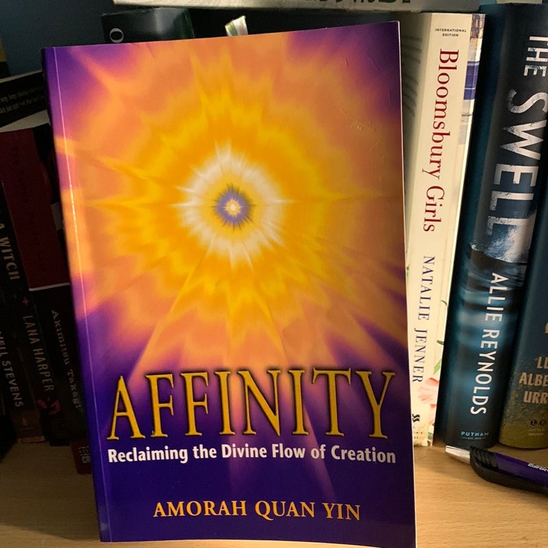 Affinity by Amorah Quan Yin, Paperback | Pangobooks