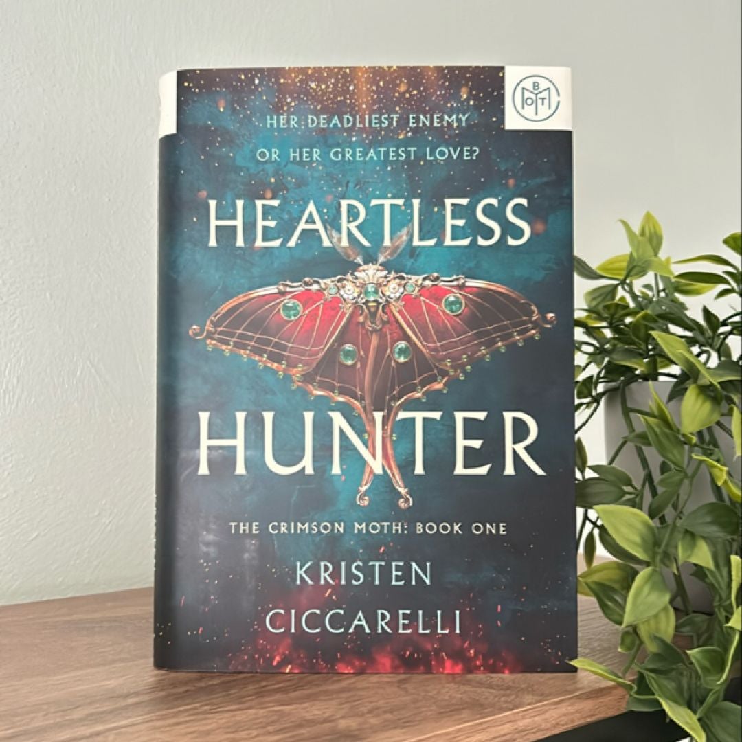 Heartless Hunter by Kristen Ciccarelli, Hardcover | Pangobooks