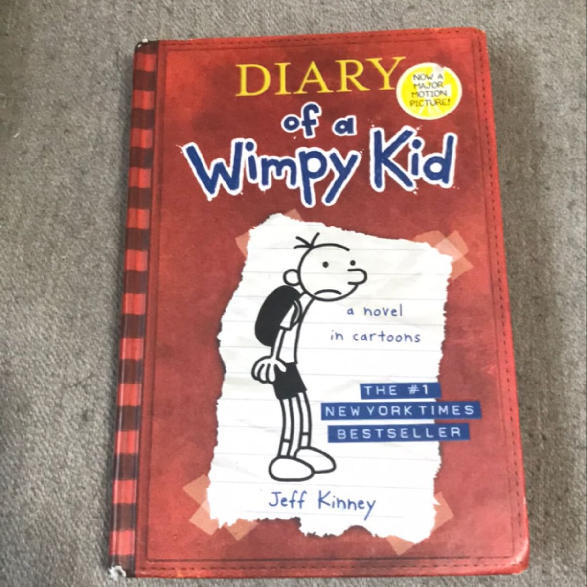 Diary of a Wimpy Kid (Diary of a Wimpy Kid, Book 1) by Jeff Kinney